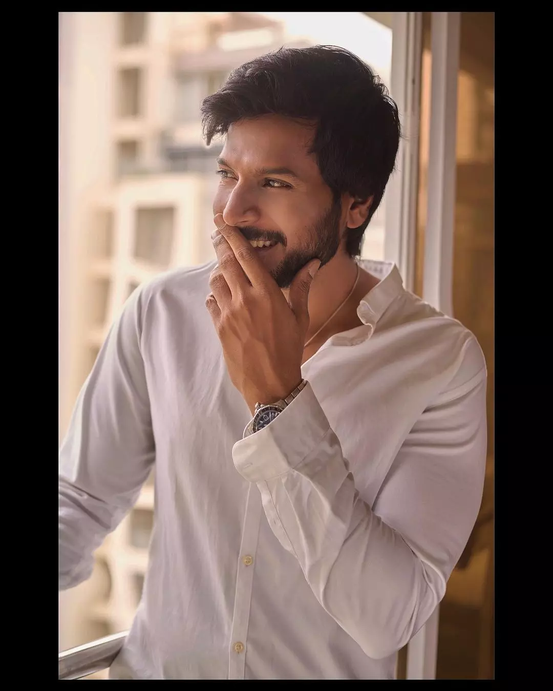 vijay son qualification