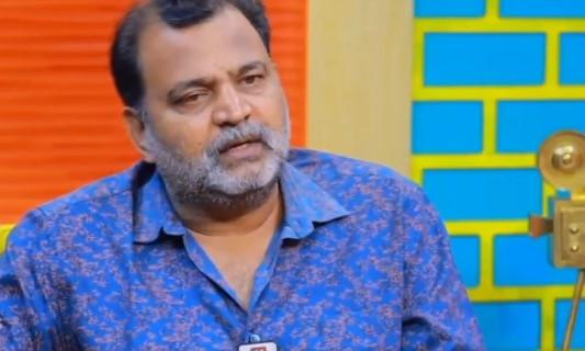 చరణ్‌ పై బుల్లితెర స్టార్‌ ఇంట్రస్టింగ్ కామెంట్స్‌ | Prabhakar Comments ...