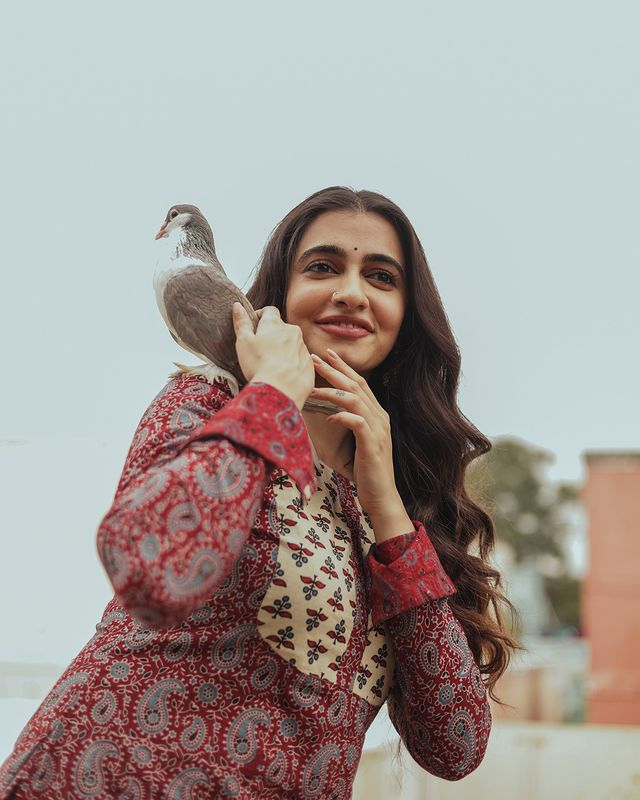 Manasa Chowdary s looks are always on point | Manasa Chowdary s looks ...