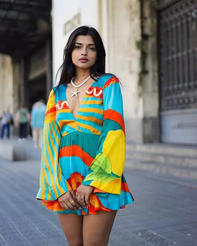 Low-Key Obsessed with Ashna's Glossy Glam! | Low-Key Obsessed with ...