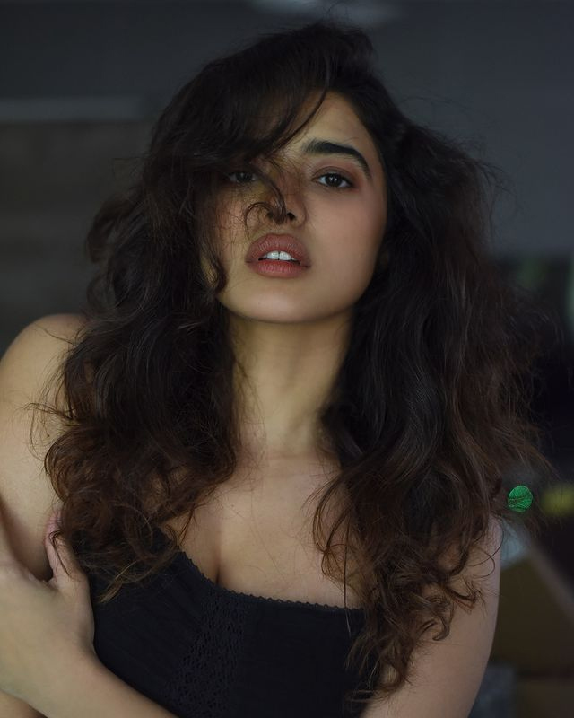 Ketika Sharma Announces Insta Break | Ketika Sharma Announces Insta Break