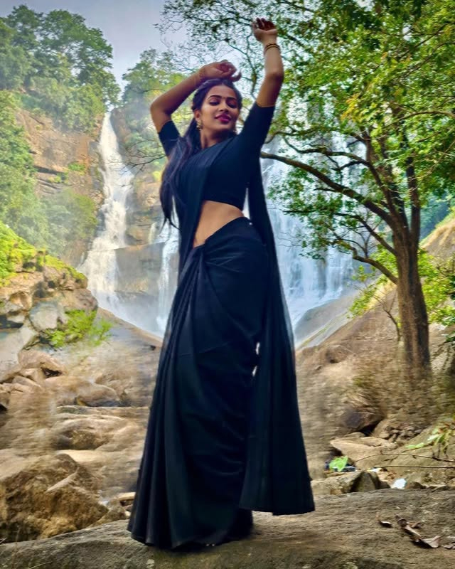 Inaya Sulthana Shares Nostalgic Glam Treat! | Inaya Sulthana Shares ...