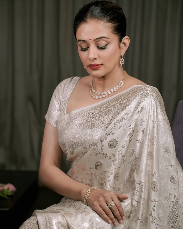 Priyamani’s Wardrobe Is All About Bold, Beautiful Looks | Priyamani’s ...