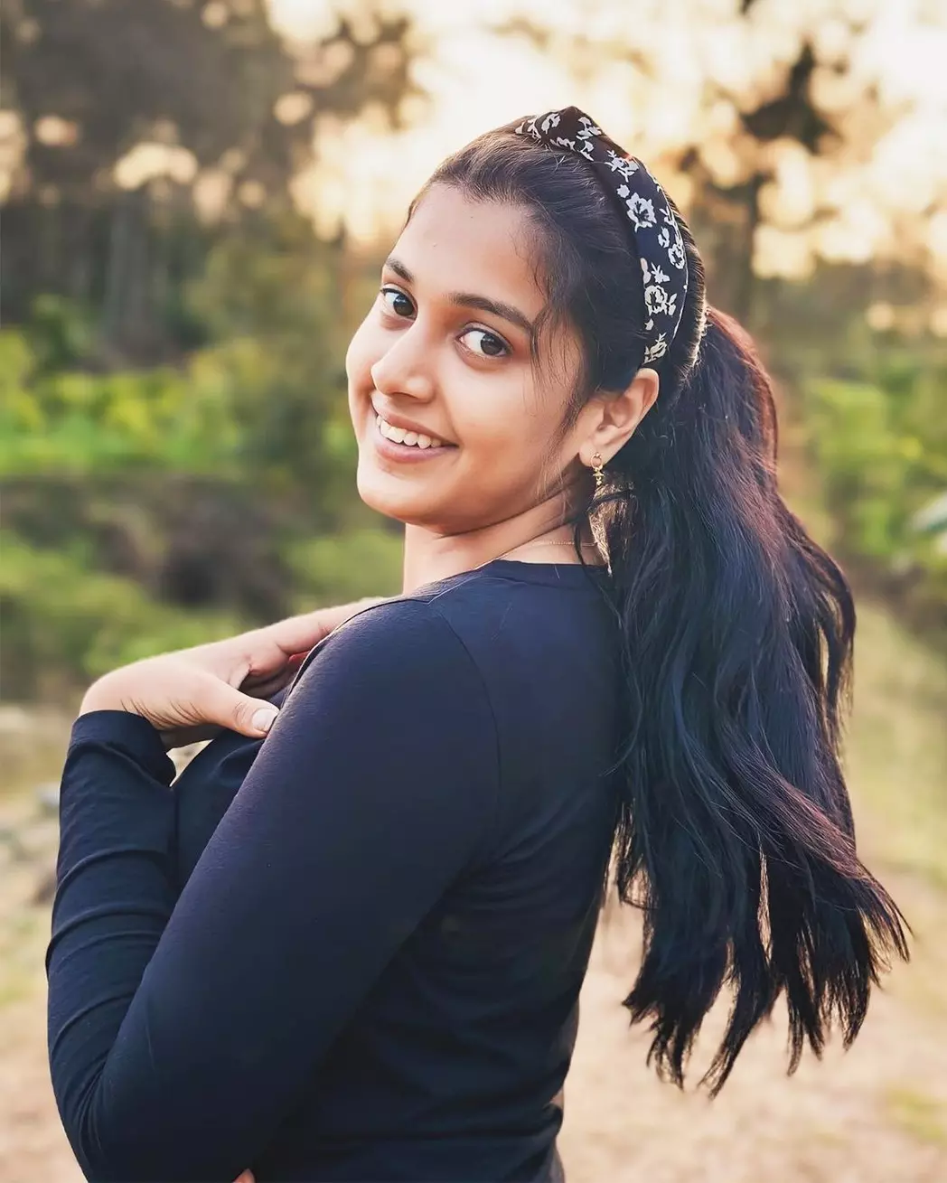 Aishwarya Gowda Elegant Saree Will Make You Want to Copy Her Look | Aishwarya Gowda Elegant ...