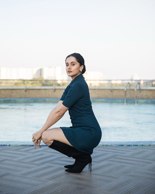 Taapsee's blue and black wala fashion | Taapsee's blue and black wala ...