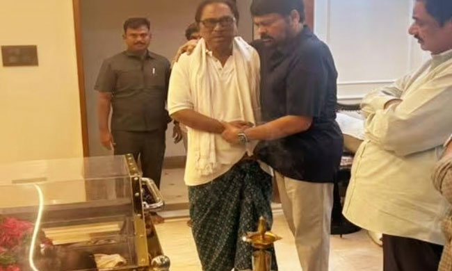 టీడీపీ ఎమ్మెల్సీ కుమారుడు మృతి... పరామర్శించిన చిరంజీవి! | Vishnu ...