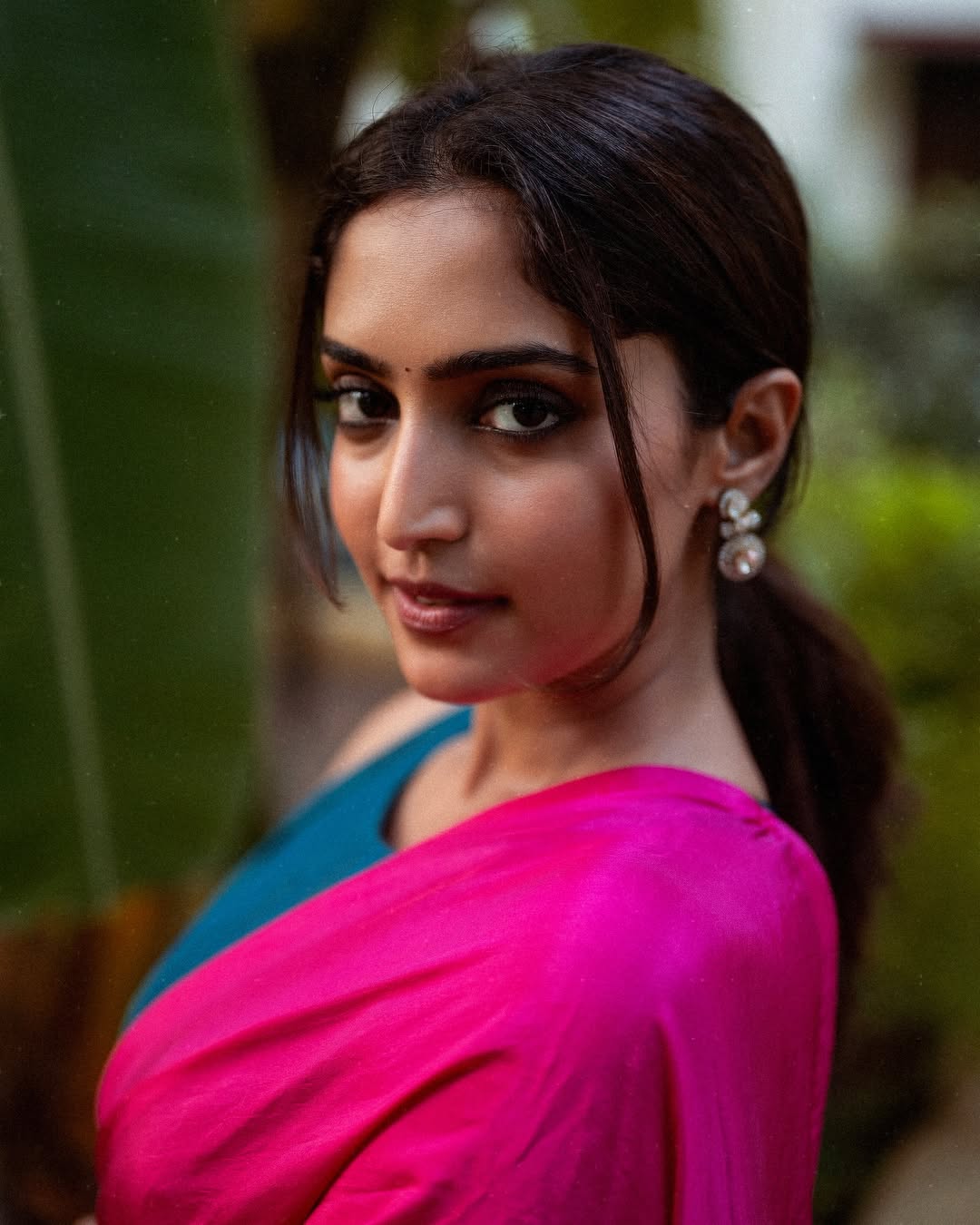 When Reba Monica John Tries Something New, the Rest of Us Just Accept It | When Reba Monica John ...