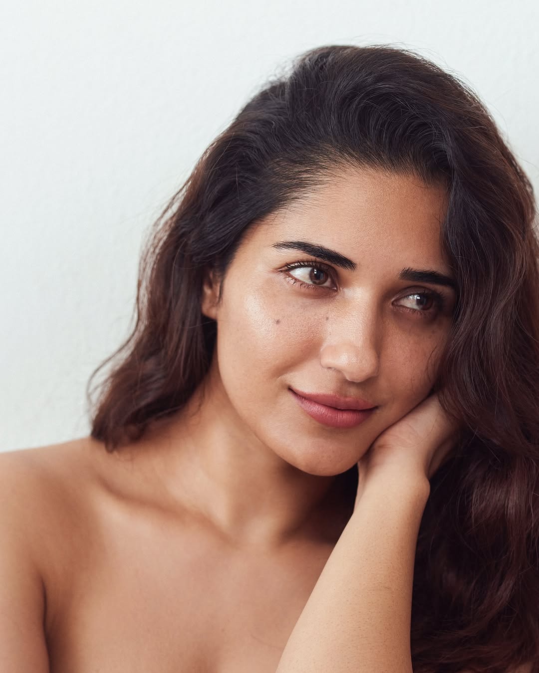 Ruhani Sharma’s looks are a perfect mix of chic and stylish | Ruhani ...