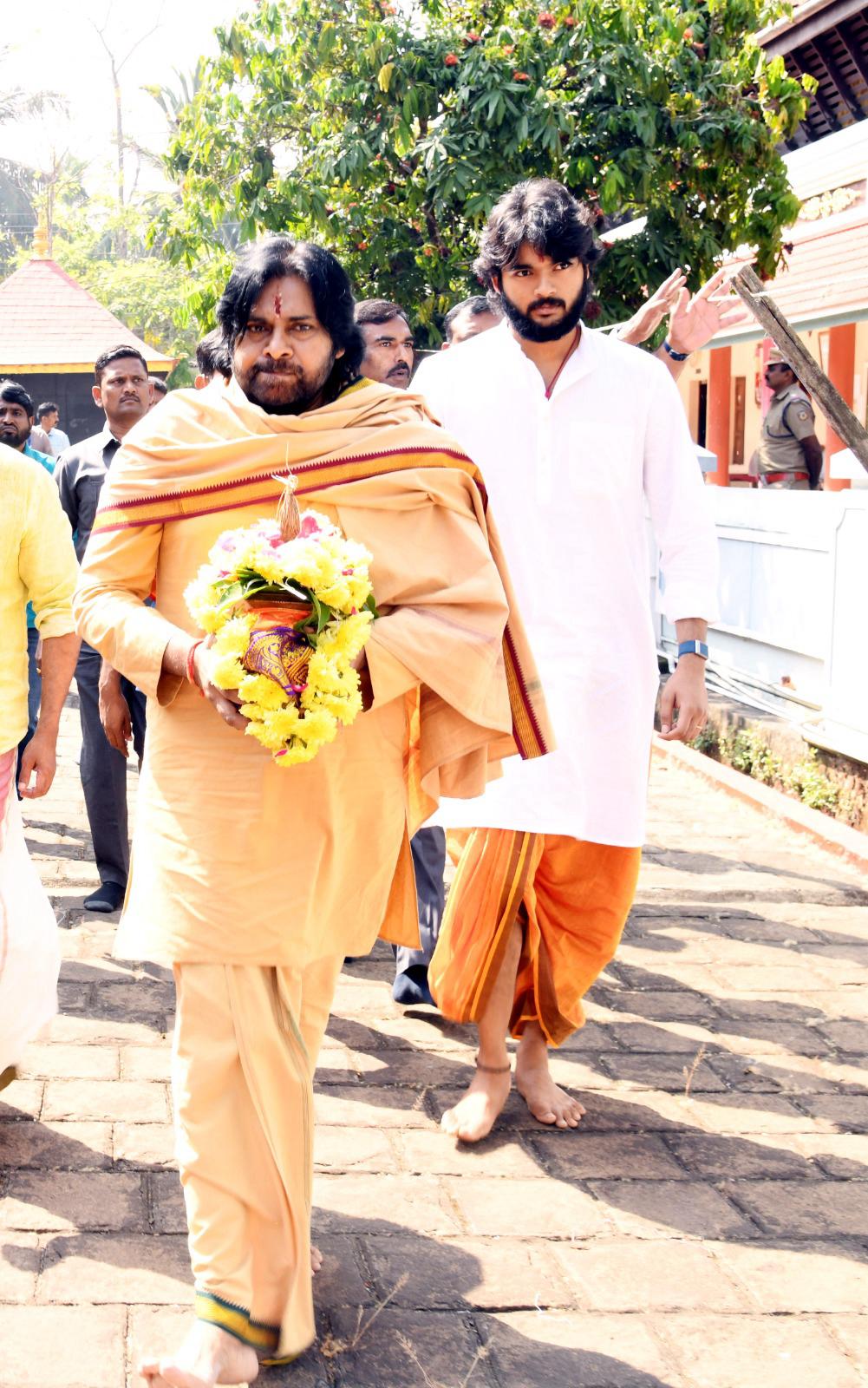 It’s Official: Pawan Kalyan Embarks on Sanatana Dharma Tour | It’s ...