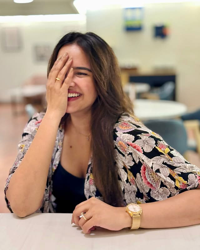 Pujitha Ponnada: Captivating Beauty in Every Frame | Pujitha Ponnada ...