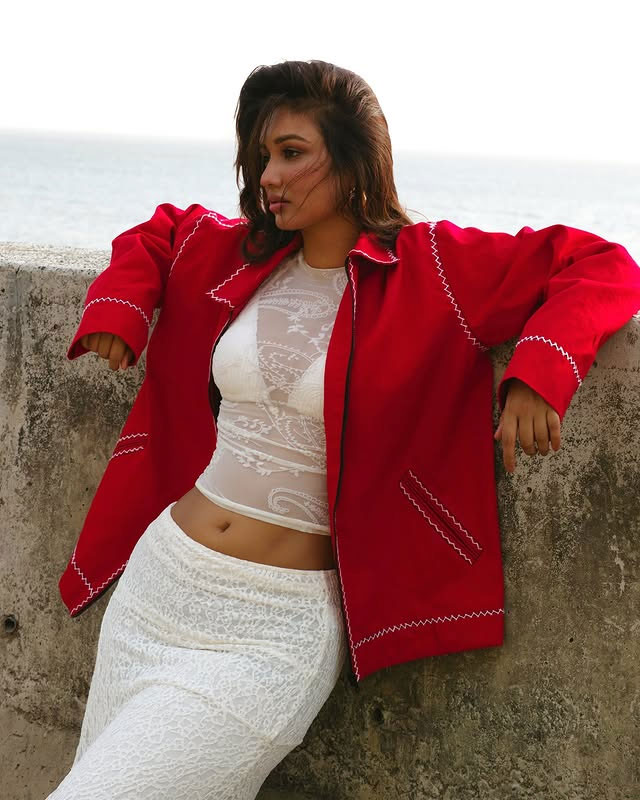 Akanksha Sharma's Latest Photos in a Stylish Red Jacket Impress Fans ...