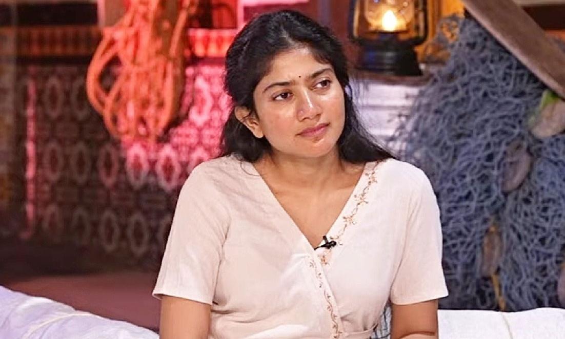 గురూజీ మ‌న‌సులో సాయి ప‌ల్ల‌వి! | Trivikram's Next Film Might Feature ...