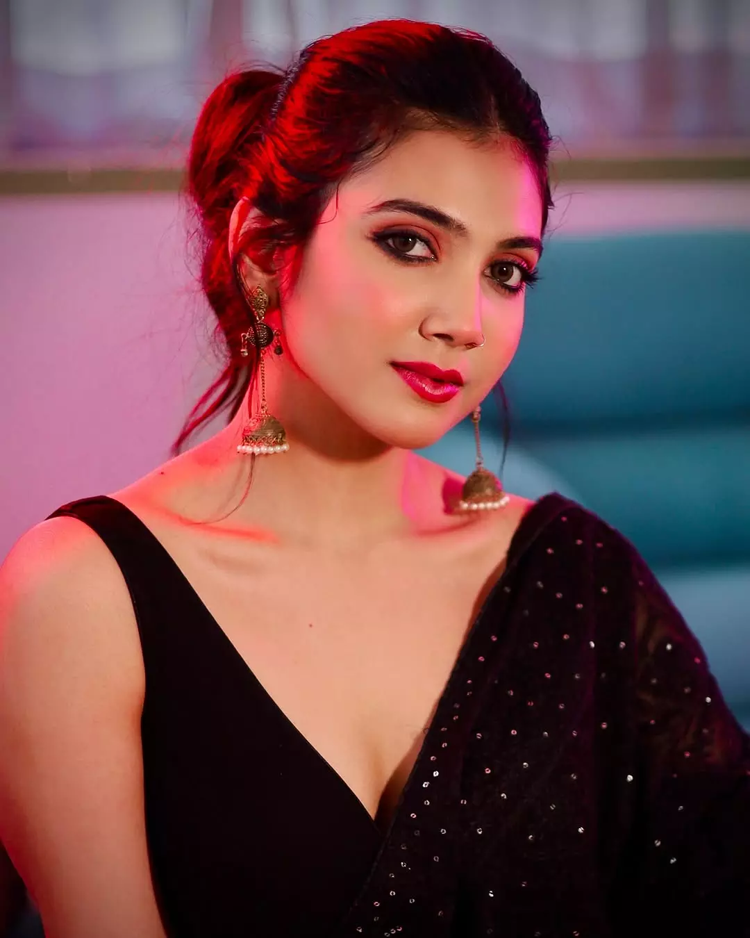 Rajnandini Pal Painting the Town RED! | Rajnandini Pal Painting the Town RED!