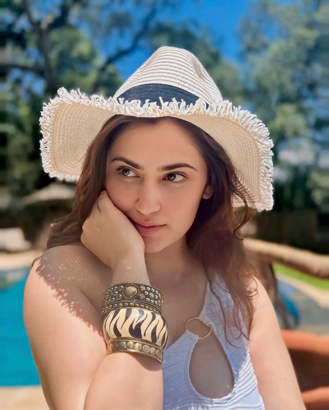 Shivaleeka Oberoi’s Tropical Dress Look Is Pure Style Inspiration | Shivaleeka Oberoi’s Tropical ...