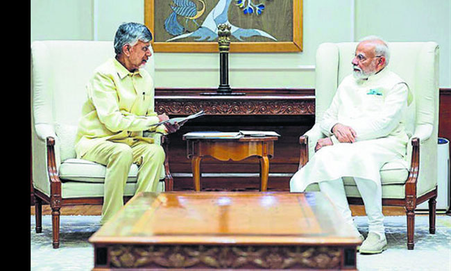 మోడీ స‌భ‌.. ప్ర‌ధాని ఏం తెస్తున్నారు.. ఇదే చ‌ర్చ‌..! | PM Modi to Visit ...