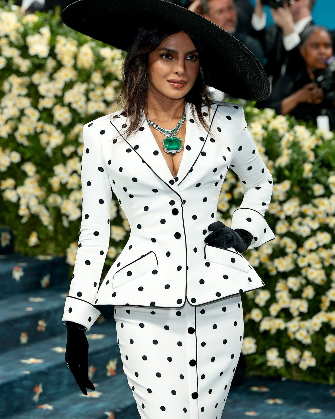 Priyanka Chopra Wows at Met Gala 2025 In A Vintage Look | Priyanka ...