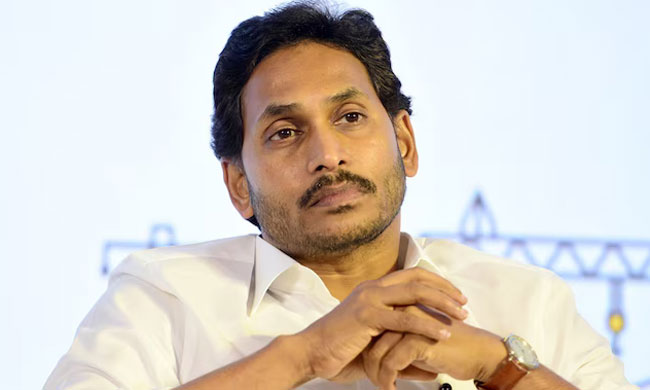 రాబోయే ఎన్నికల ఫలితాలు చెబుతున్న జగన్! | Jagan Predicts Early Elections ...