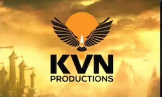 కన్నడ ప్రొడక్షన్ చేతికి మెగా కాంబో! | KVN Productions Ready to Make ...