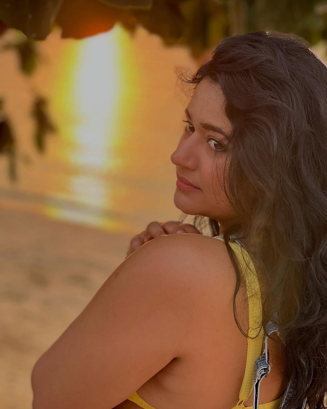 Poonam Bajwa Eyes On Second Innings | Poonam Bajwa Eyes On Second Innings