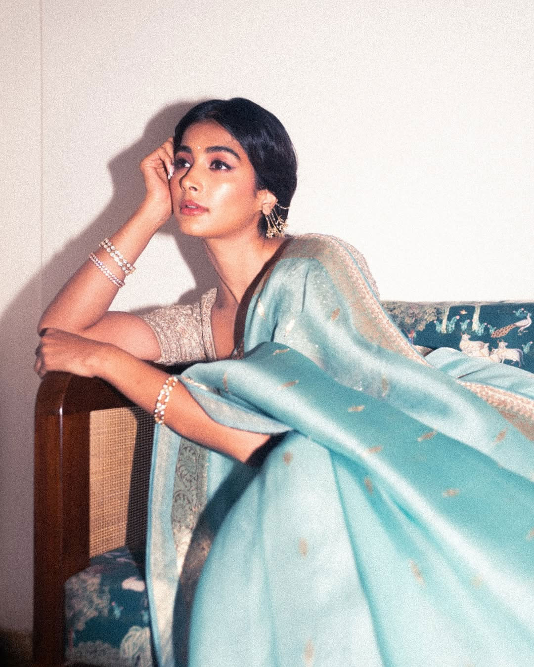 Pooja Hegde's Old Time Grace in Silk Saree | Pooja Hegde’s Old Time ...
