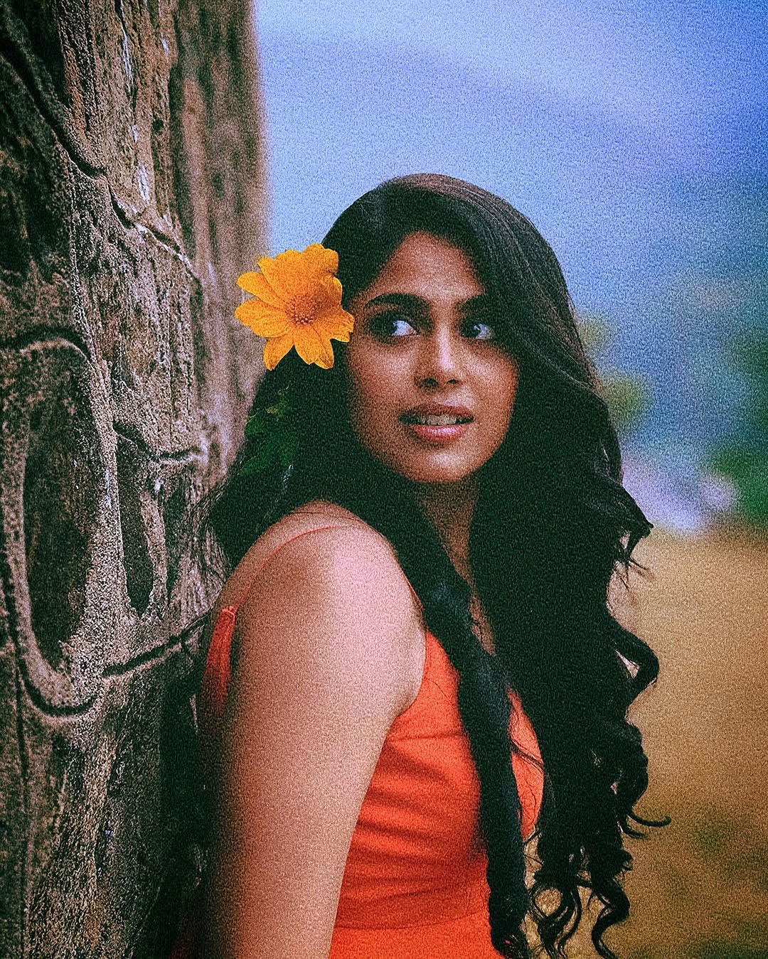 Faria paints the sky orange with grace