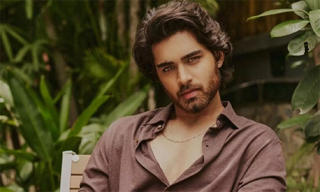 శ్రీకాంత్ వార‌సుడు కొట్ట‌క‌పోతే క‌ష్ట‌మే! | Roshan’s Tollywood Career ...