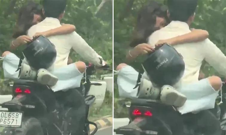 బైక్ పై ఘాటు రోమాన్స్.. తిక్క కుదుర్చిన పోలీసులు | Noida Expressway Viral Video: Traffic Police ...