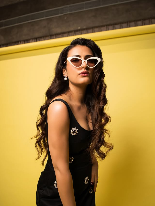 Fatima Sana Shaikh’s Quirky Instagram Post Gets Everyone Buzzing