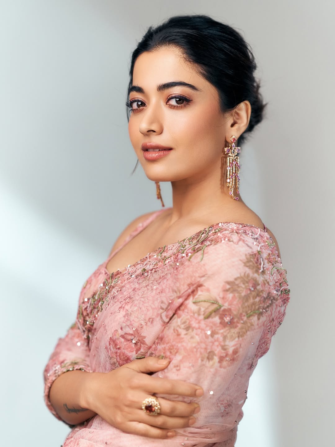 Rashmika Mandanna Shares Emotional Message with Traditional Look ...