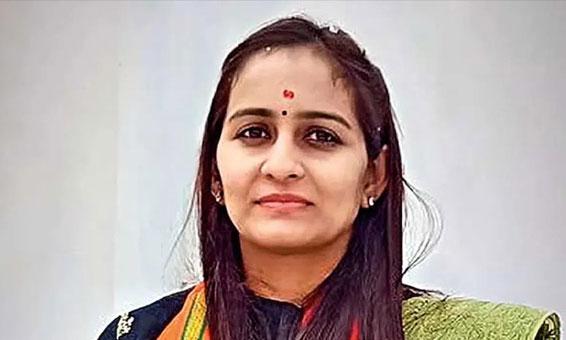 శబరీ...తొందరలోనే పదవీ ! | Will Byreddy Shabari Become Union Minister ...