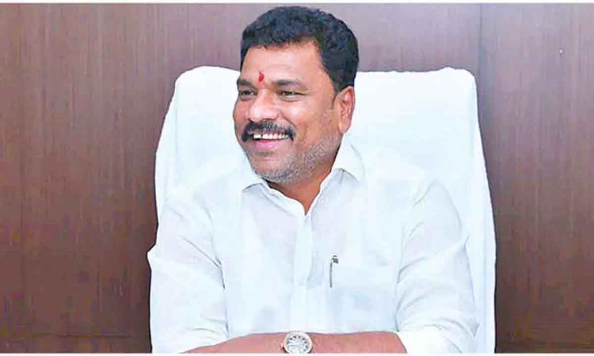 వైసీపీ నుంచి కావటి మనోహర్ నాయుడు సస్పెన్షన్ కు అంబటి కారణమా? | Group ...