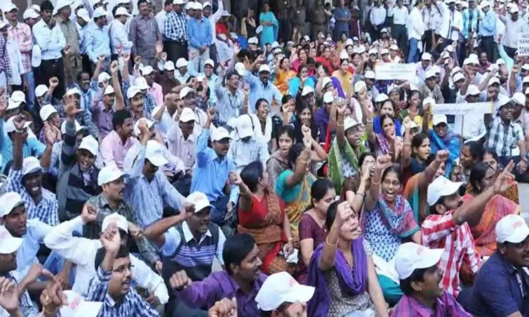 ఏపీ ఉద్య‌గుల బాణం.. గురి త‌ప్పుతోందా ..! | Employees Turning Silent ...