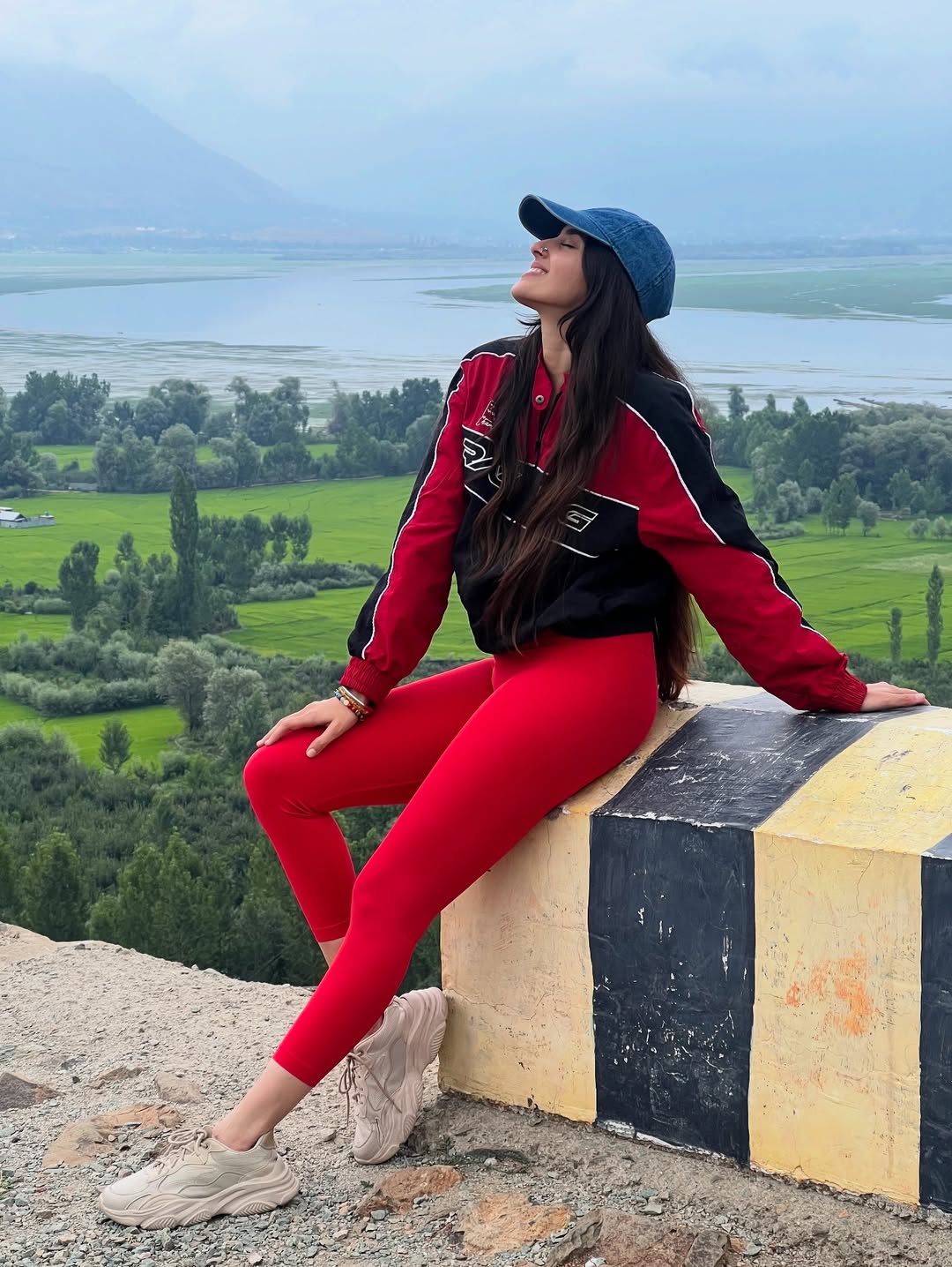 Simrat Kaur’s Simple Vibes in Red and Nature