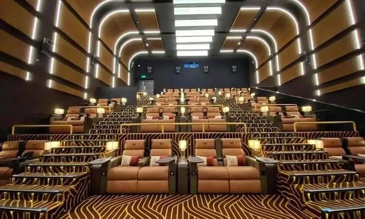 హైదరాబాద్‌ సినీ ప్రేమికులకు గుడ్‌ న్యూస్‌ | Multiplex Boom in Hyderabad ...