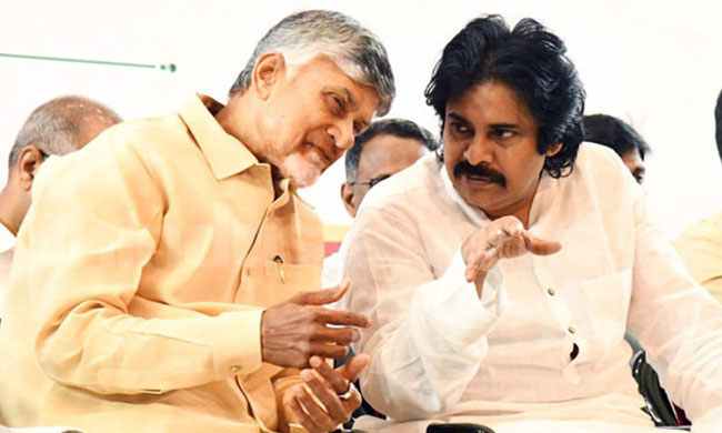పవన్ కు చిక్కులు తప్పించిన సీఎం చంద్రబాబు.. డిప్యూటీ సీఎంకు బిగ్ రిలీఫ్ ...