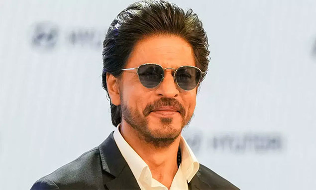 టైటానిక్ హీరోని వ‌దిలేసి షారూఖ్ కోసం.. | Shah Rukh Khan’s Global ...