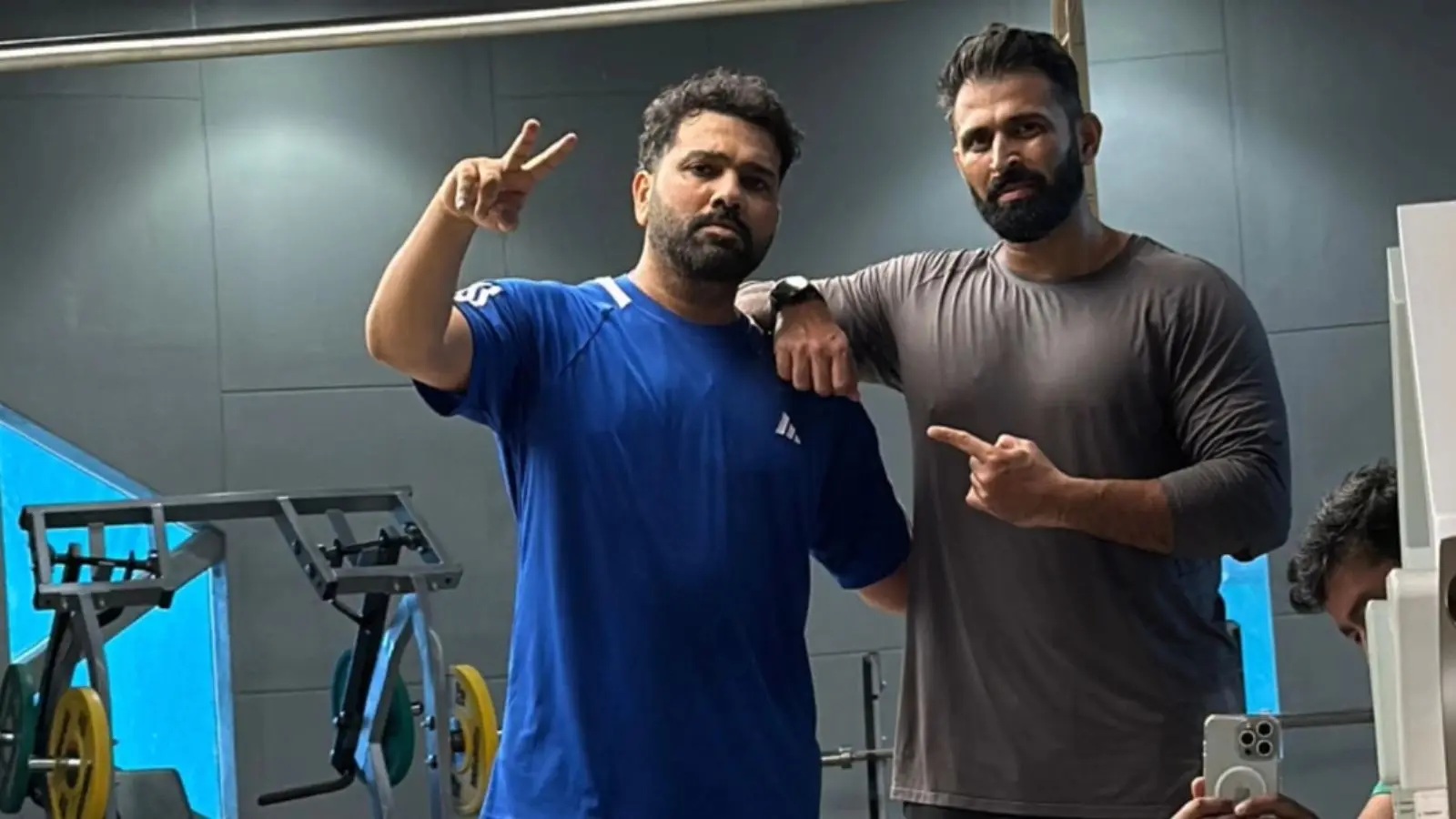 రోహిత్ శ‌ర్మ‌.. "సూప‌ర్ ఫిట్" మ్యాన్.. | Rohit Sharma’s Fitness ...