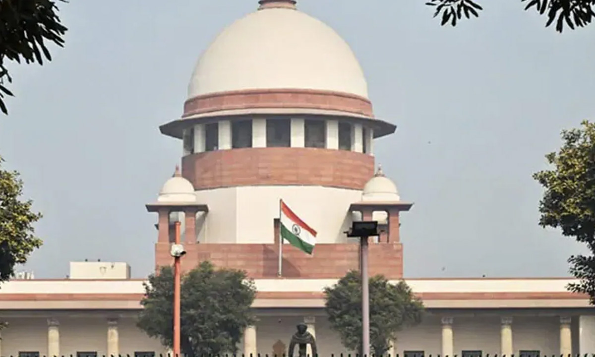 న్యాయవాదుల వేషధారణలో నేరగాళ్లు.. సుప్రీం సంచలన వ్యాఖ్యలు.. | supreme ...