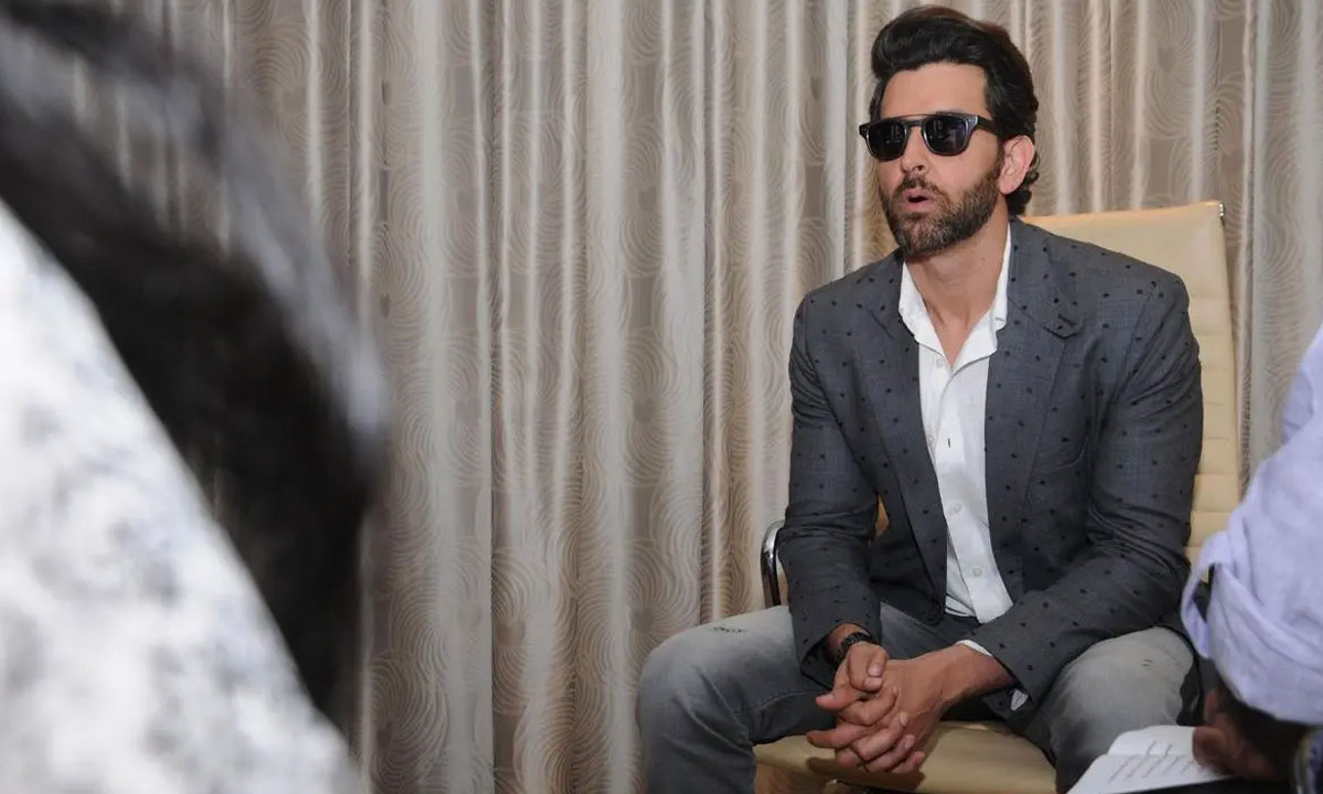 ఆఫీస్ కోసం స్టార్ హీరో 28 కోట్ల పెట్టుబ‌డి | Hrithik Roshan Invests ₹28 ...