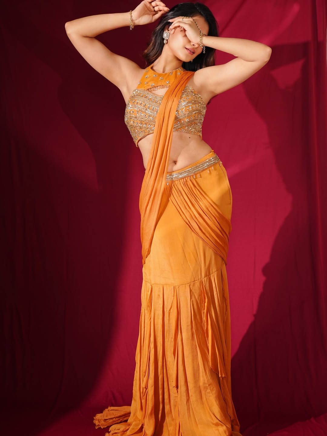 prisha r singh stuns in traditional avatar | prisha r singh stuns in ...
