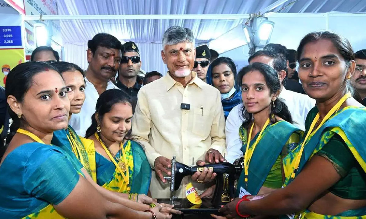 విమెన్స్ డే స్పెషల్ : కూటమి భారీ గిఫ్ట్ రెడీ | AP Govt Plans New ...