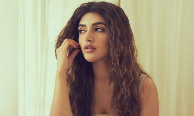 ఈ పాప కూడా పారితోషకం పెంచేస్తోంది.. | Sreeleela Increased Remuneration