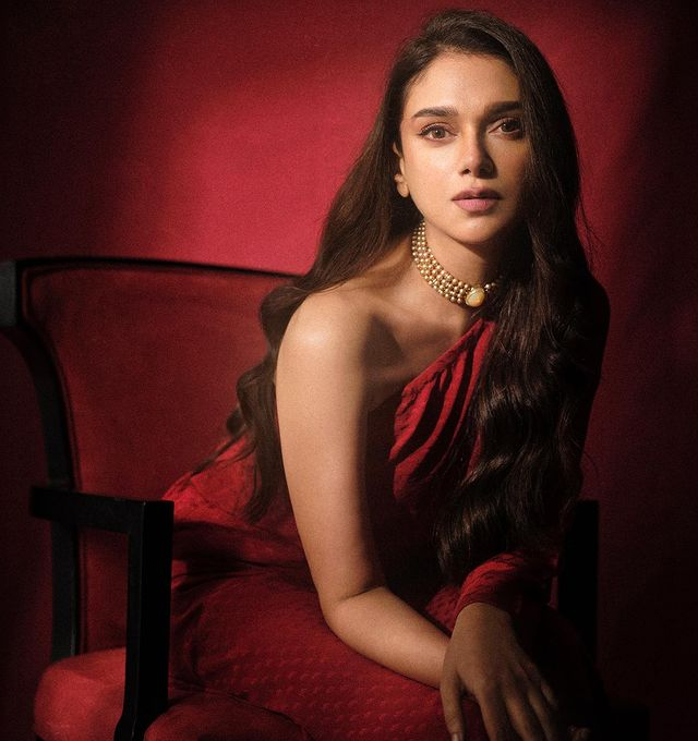 Aditi Rao Hydari's Cute Red Outfit Steals Hearts | Aditi Rao Hydari's ...