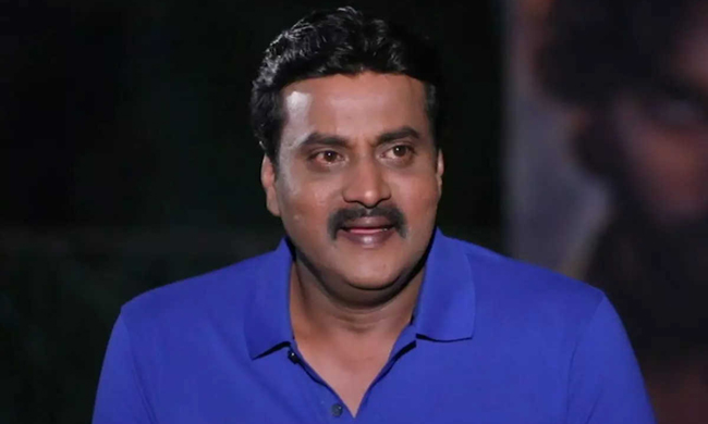 సునీల్ తనని తాను తగ్గించుకుంటున్నాడా.. ఎందుకిలా..! | Actor Sunil