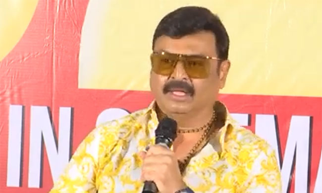 సీఎం సార్‌ టైటానిక్‌ తీరం చేరిందట! | Actor Naresh About His Personal ...