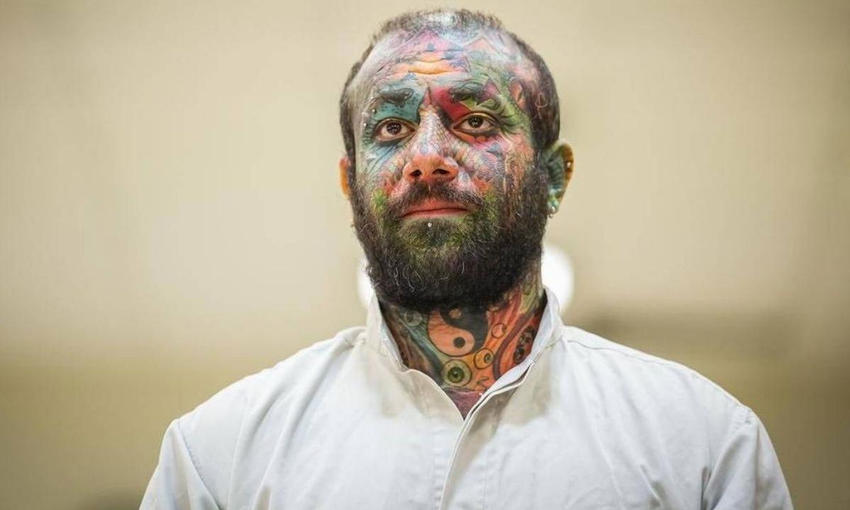 పాప్ సింగర్‌కు మరణ శిక్ష.. కారణం అదే.! | Iran Court Sentences Pop ...