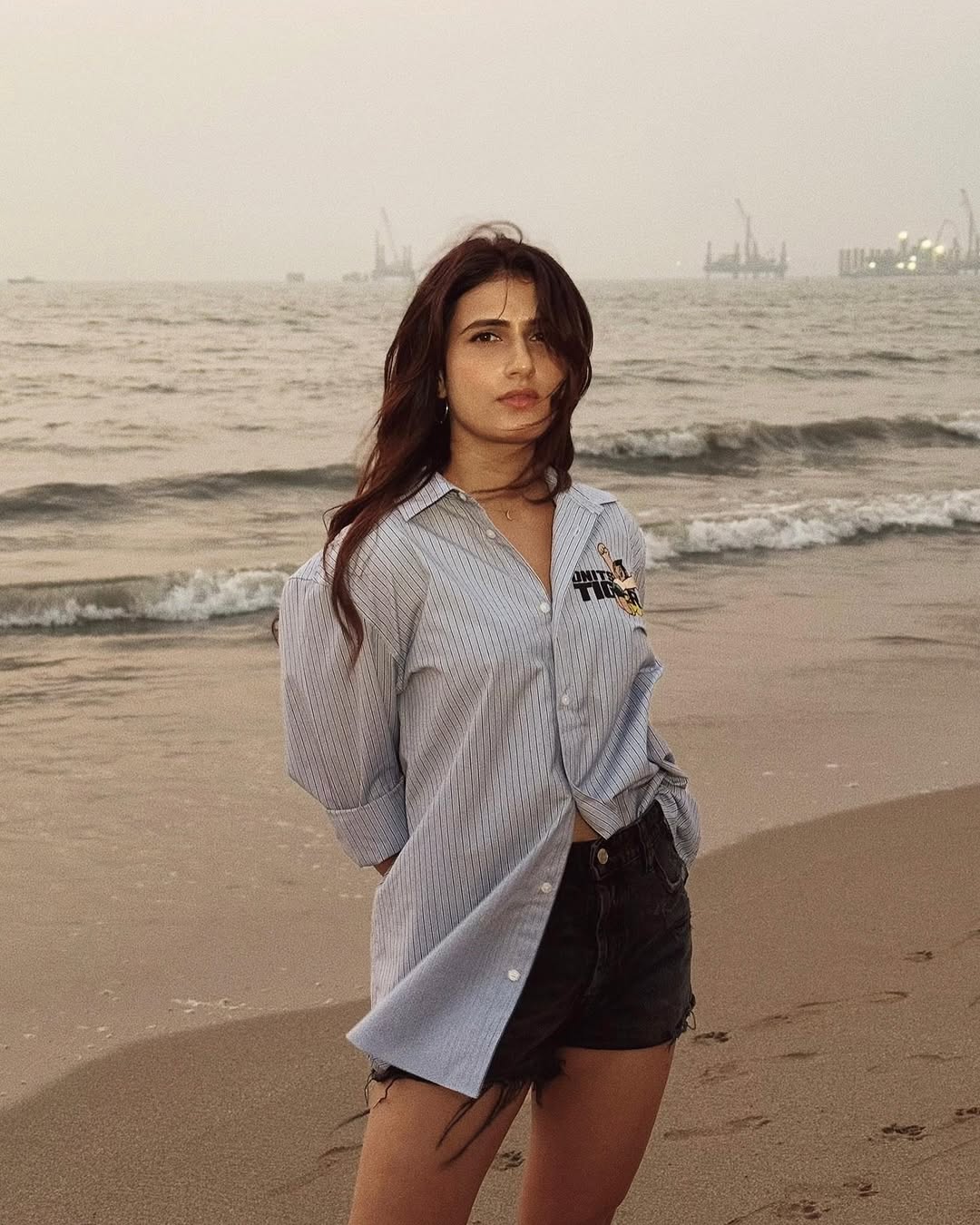 Find Your Perfect Beach Dress with Fatima Sana Shaikh s Guidance | Find ...