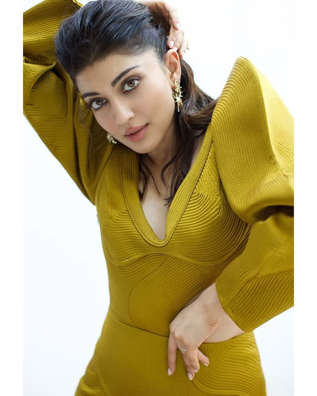 Pranita Subhash Radiates Elegance in Vibrant Yellow Ensemble | Pranita ...