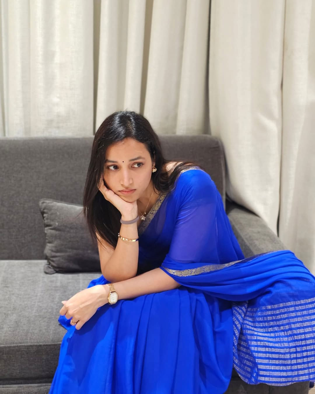 Srinidhi Shetty's Random Clicks Steal the Show | Srinidhi Shetty’s ...