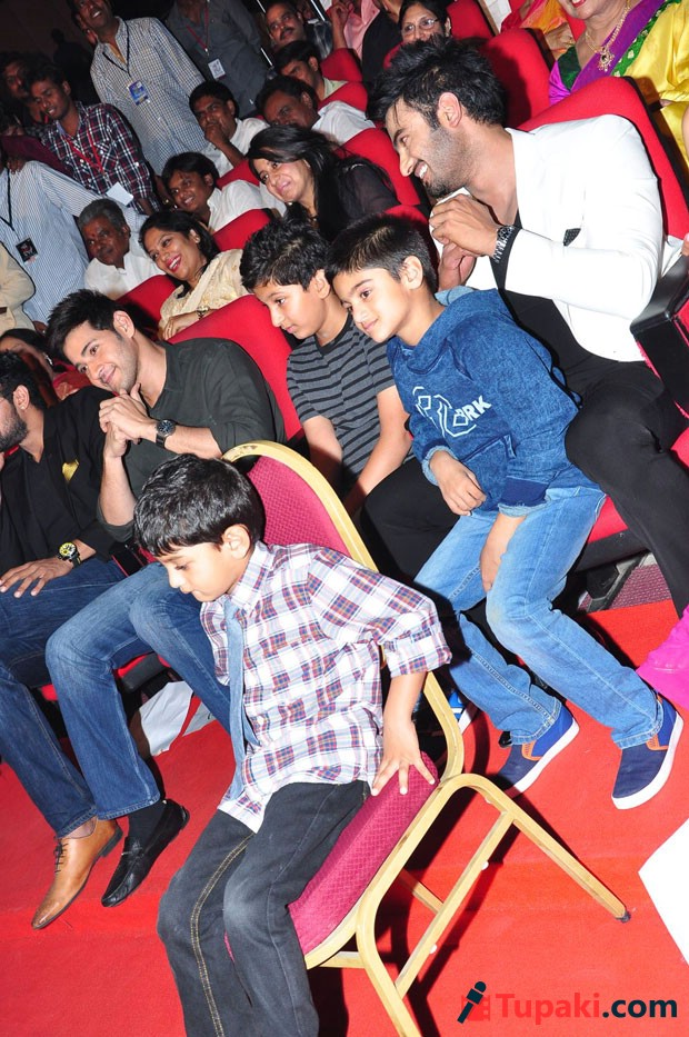 1 Nenokkadine Audio Launch